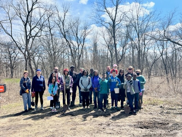 Organizations plant oak trees in tornado-damaged portion of DuPage ...