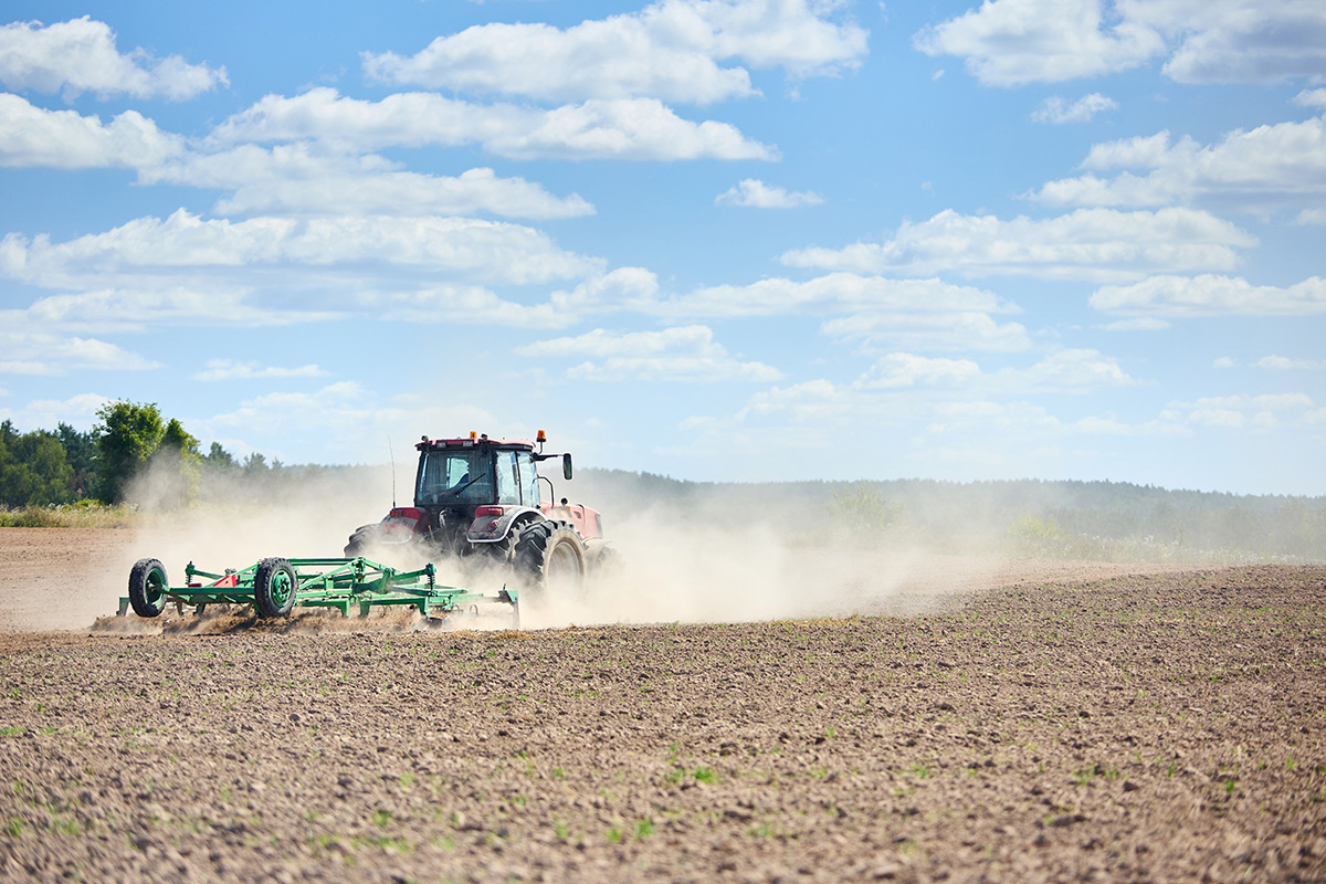 Dust storms in Illinois: Examining roles of weather and farming ...